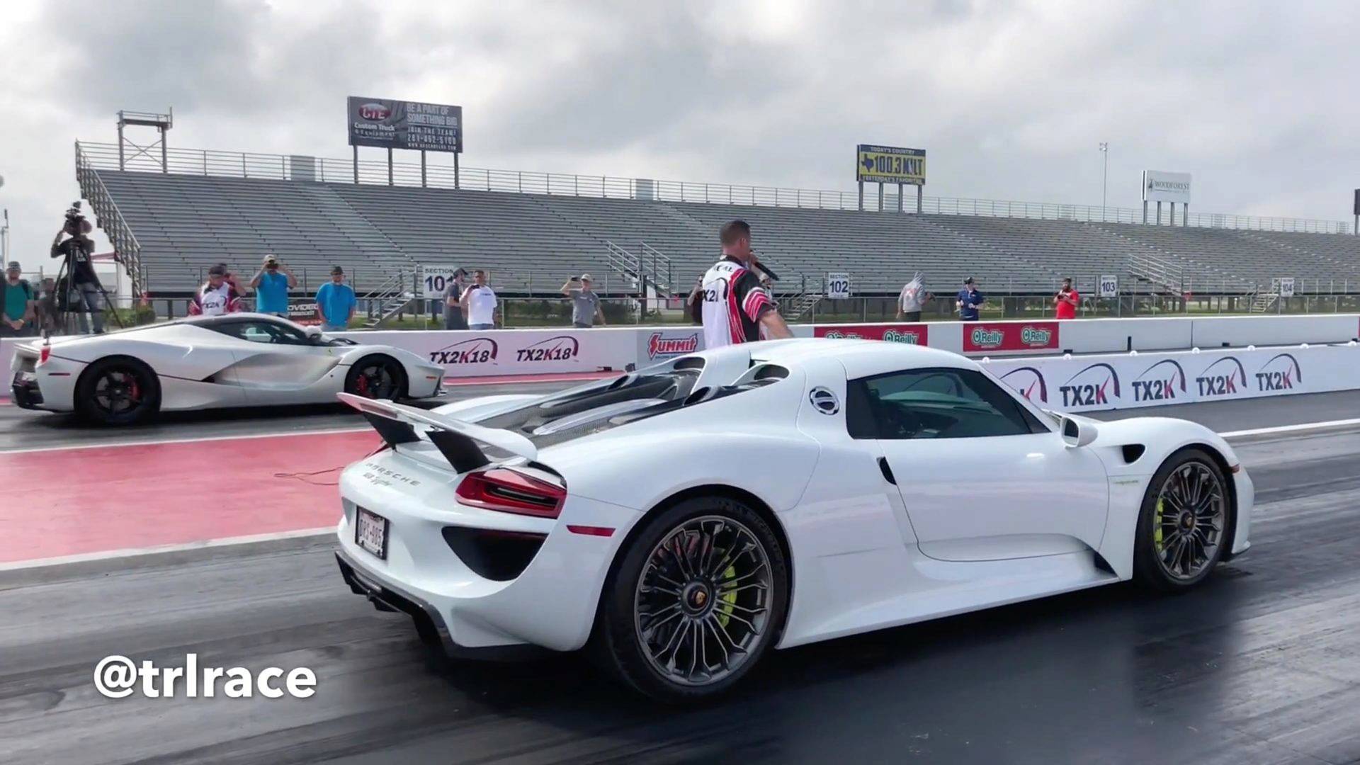 Porsche 918 Spyder vs LaFerrari: ¿cuál acelera más? - Todo sobre coches