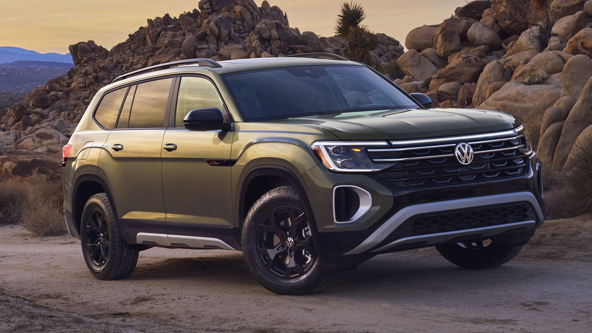 La línea actualizada de VW Atlas 2024 solo de 4 cilindros comienza en ...
